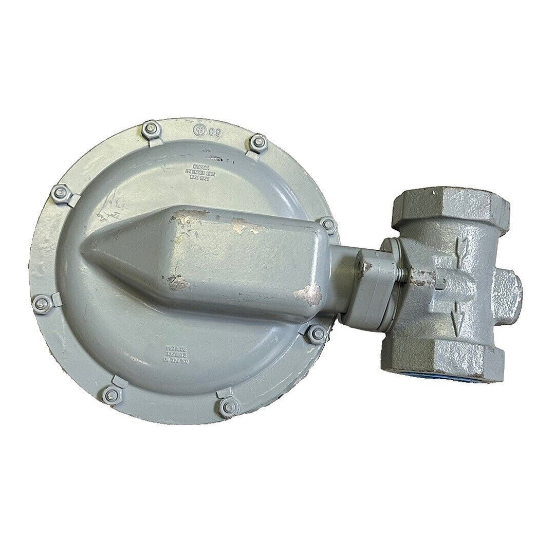 NEW FISHER S102 GAS REGULATOR W/ INTERNAL RELIEF VALVE T12159 3/8'' 5 ...
