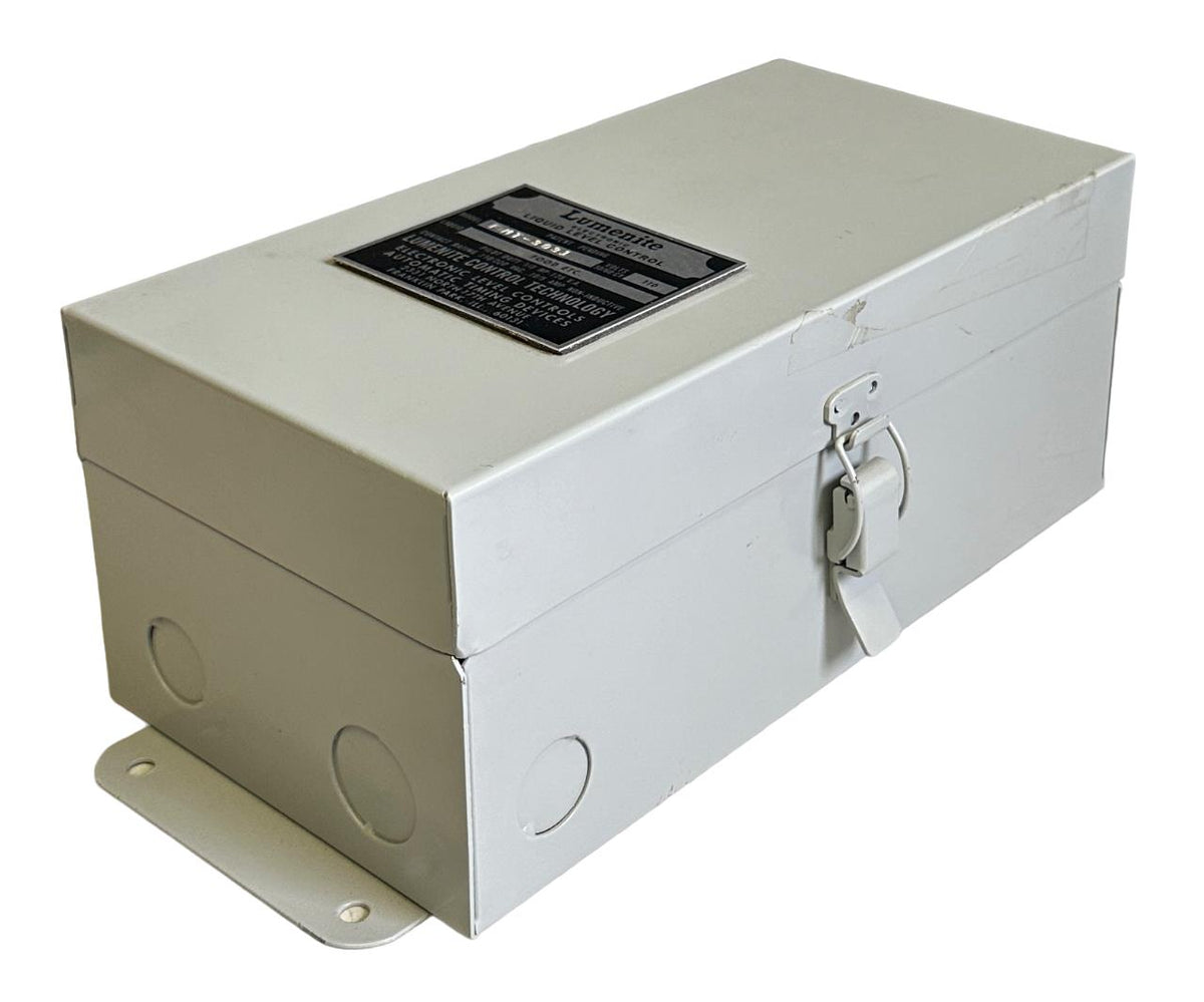 NEW LUMENITE CONTROL TECH FMT-3031 / FMT3031 FOOD-ETC LIQUID LEVEL CON ...