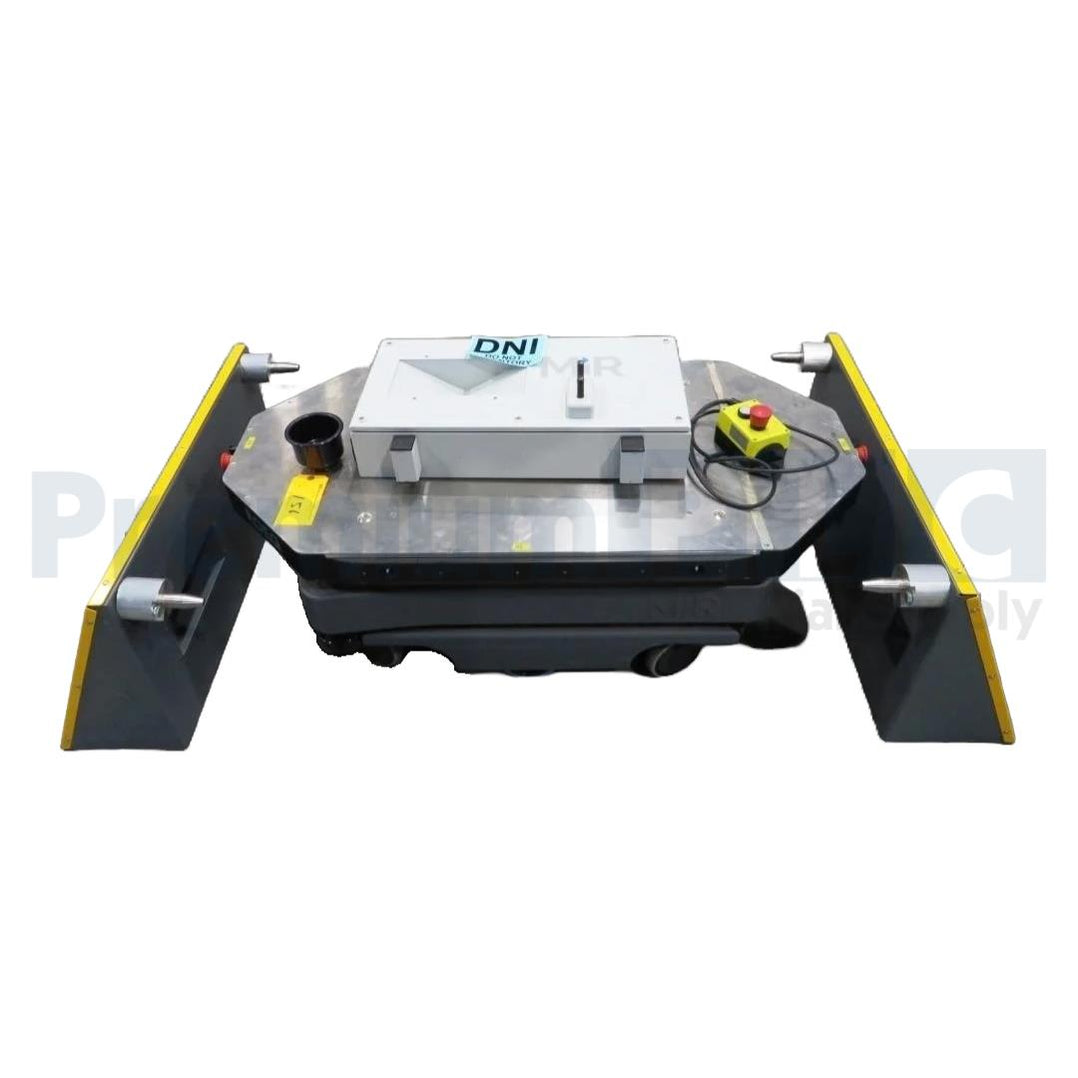 MiR MiR200 AUTONOMOUS MOBILE ROBOT (AMR) W/CHARGING DOCK & ROEQ TOP MO ...